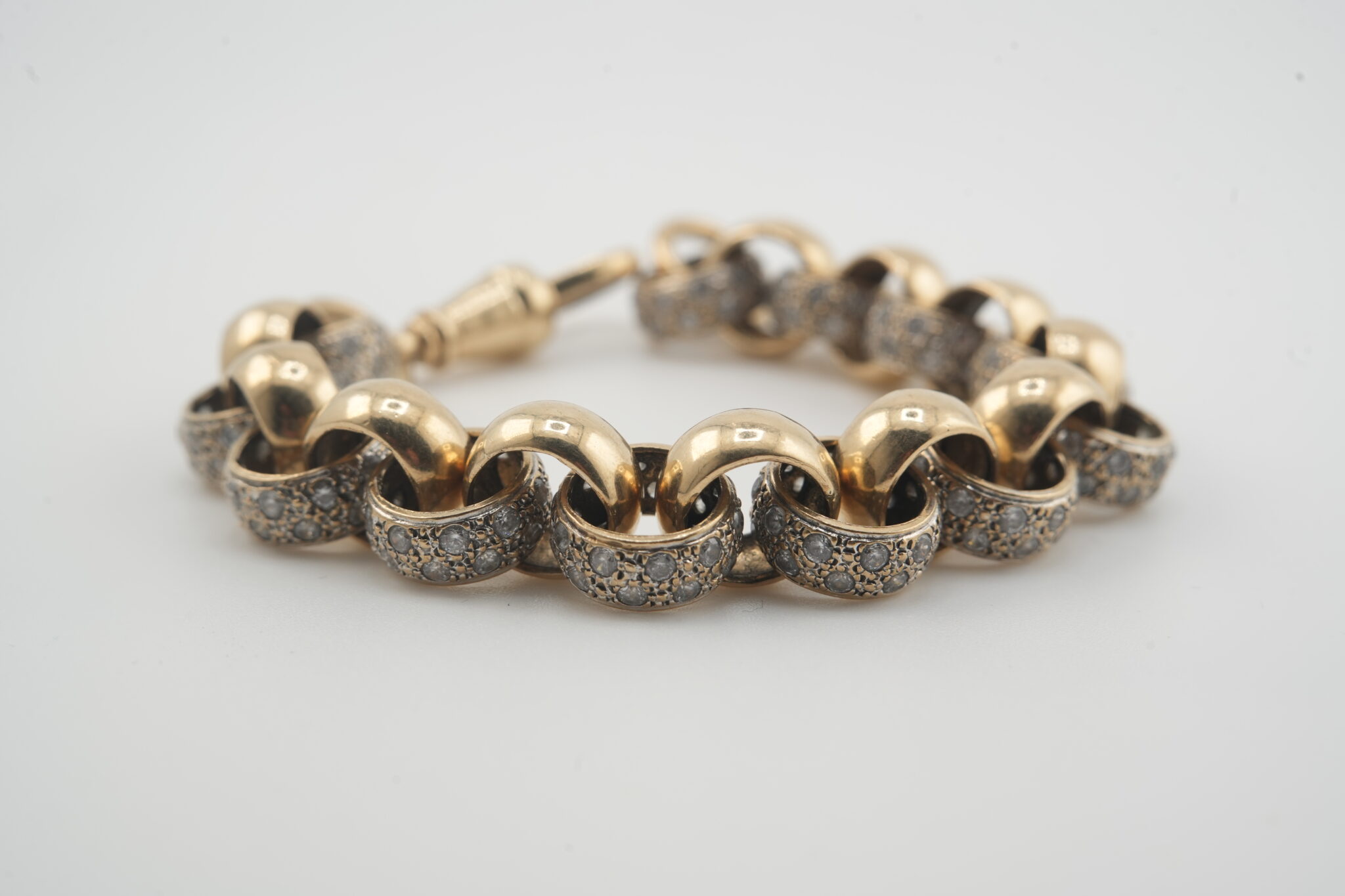 THE BIG BOY BELCHER - WIN this 60g 9.5" 9CT Stone Set Belcher Bracelet ...